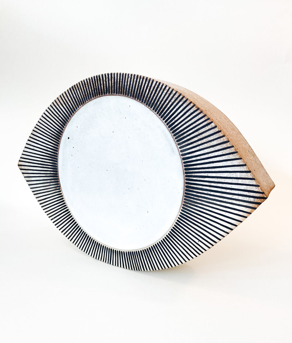 WHITE EYE – Super Simple